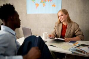 The Ultimate Guide to Hiring Employees in Canada | Recruiters LineUp